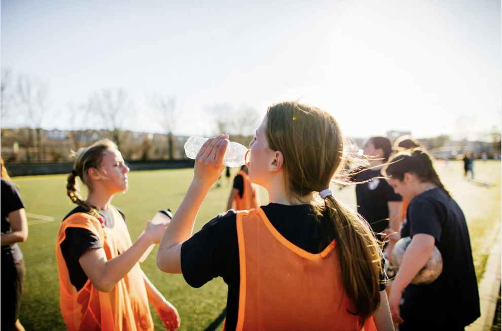 Stay Ahead of the Game: A Daily Hydration Guide for Athletes